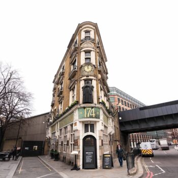 8 Gorgeous London Pubs to Visit | Love and London
